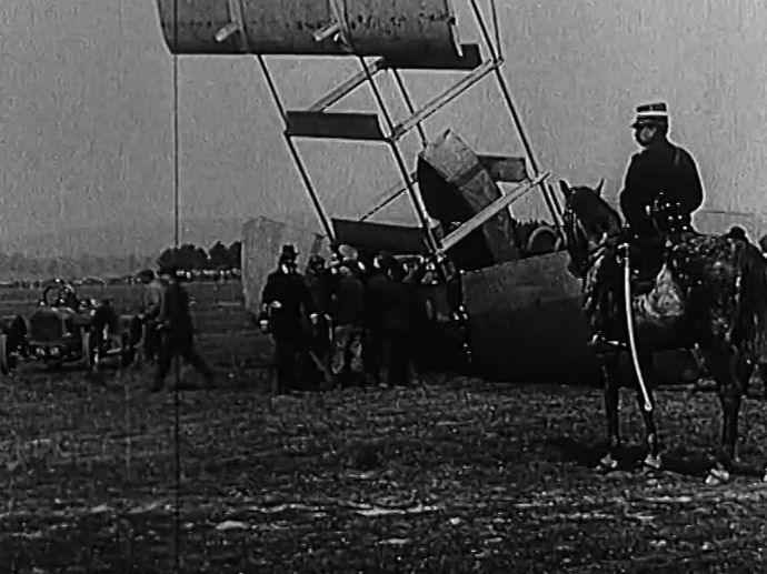 1909 : LE PREMIER MEETING AERIEN A REIMS | INA 1909 : LE PREMIER MEETING AERIEN A REIMS | INA