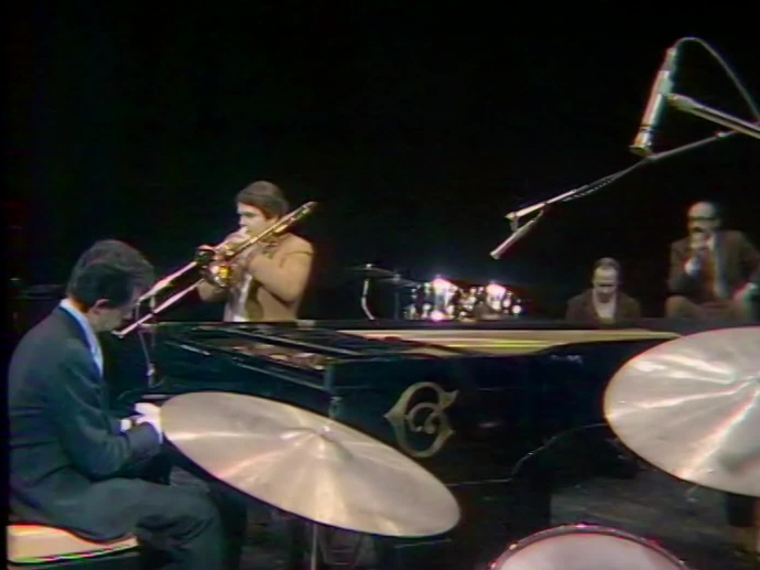 Christian Chevallier, François Guin "Autumn leaves" | INA