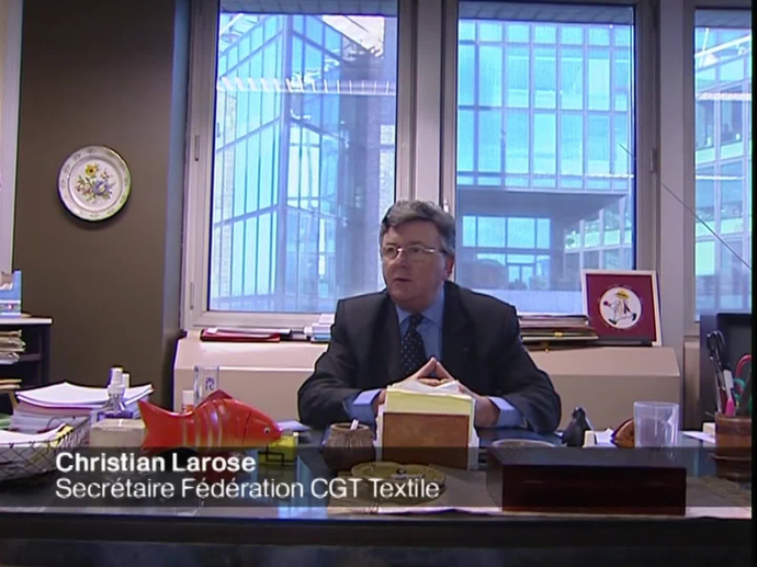 Dossier textile : comment lutter contre la concurrence étrangère ? | INA