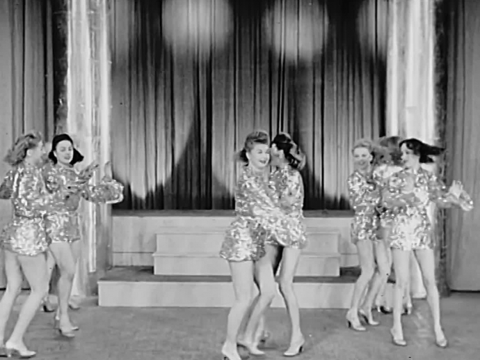 Les Blue Bell girls | INA