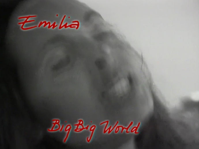 Emilia : Big big world mars 99 : version 20 secondes a | INA