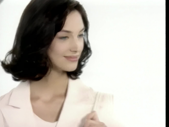 Lux : Aéroport version 10 secondes | INA