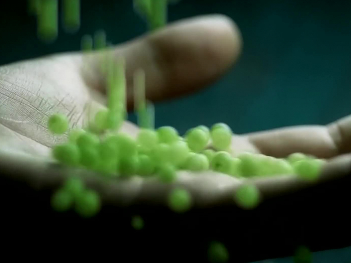 Soléro shots : Fille frigidaire version 15 secondes | INA