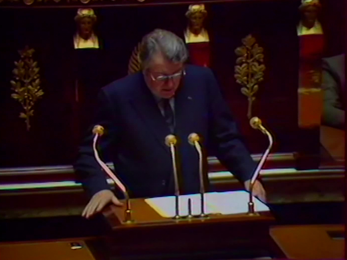 Journal A2 Edition 20H : émission du 2 avril 1982 | INA