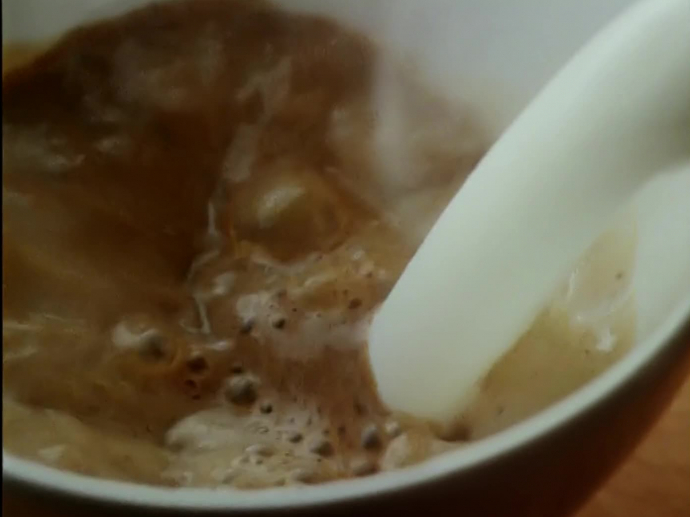 Leroux soluble : L'orange version 6 secondes | INA