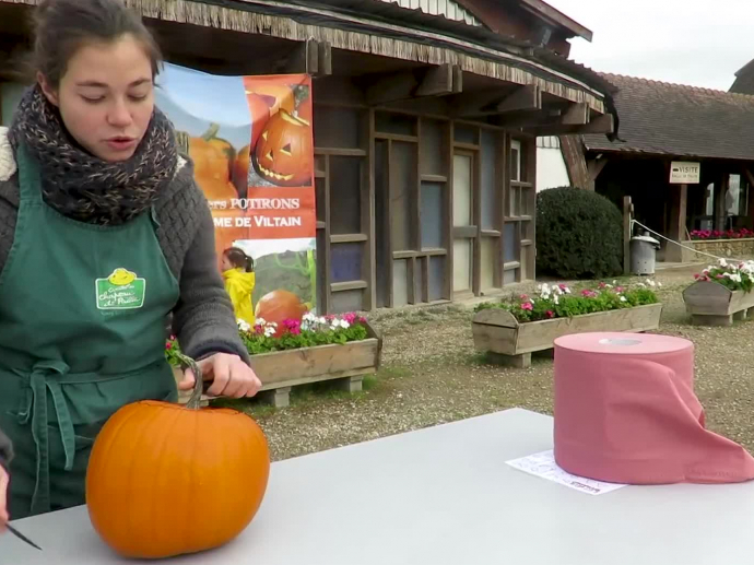 Comment sculpter une citrouille pour Halloween ? | INA