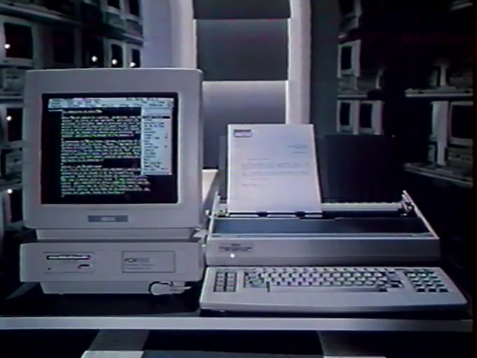 AMSTRAD : MICRO-ORDINATEUR GAMME | INA