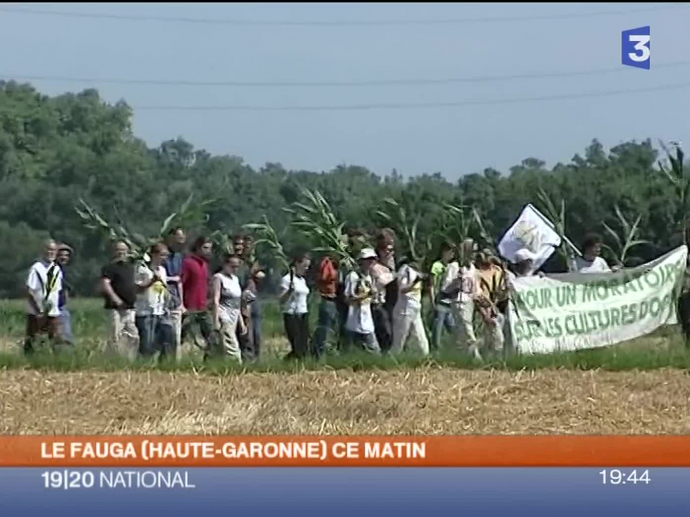 Faucheurs volontaires de champs OGM | INA