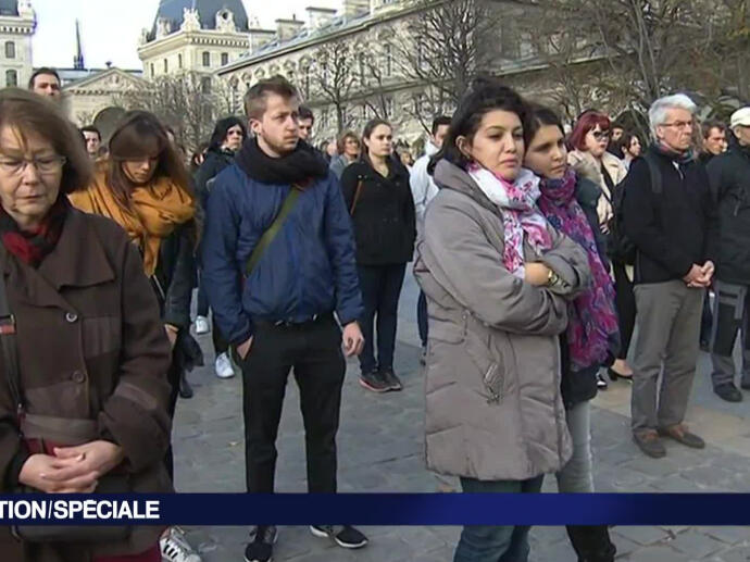 Attentats à Paris et Saint-Denis : minute de silence en France | INA