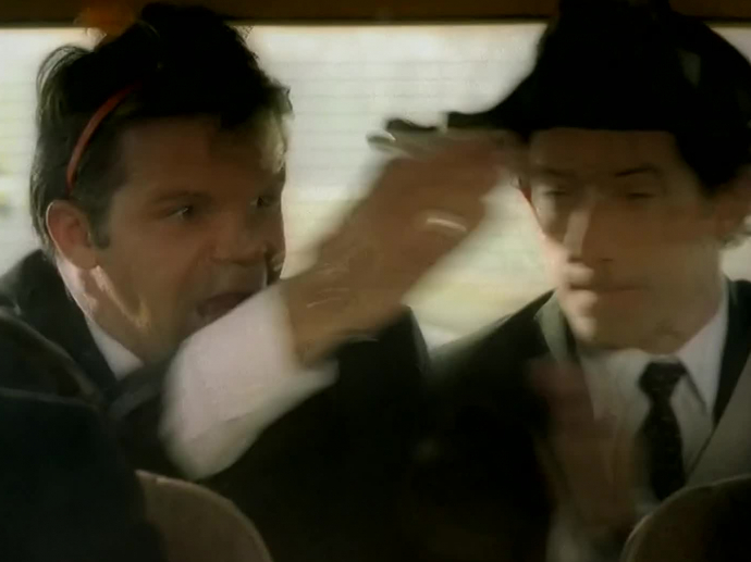 Maaf assurances : Cavale jour | INA