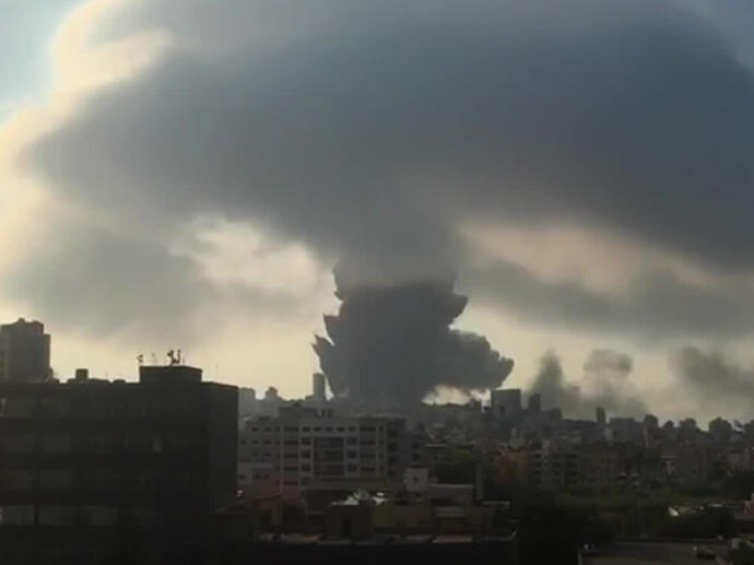4 août 2020 : les images de l'explosion dans le port de Beyrouth | INA