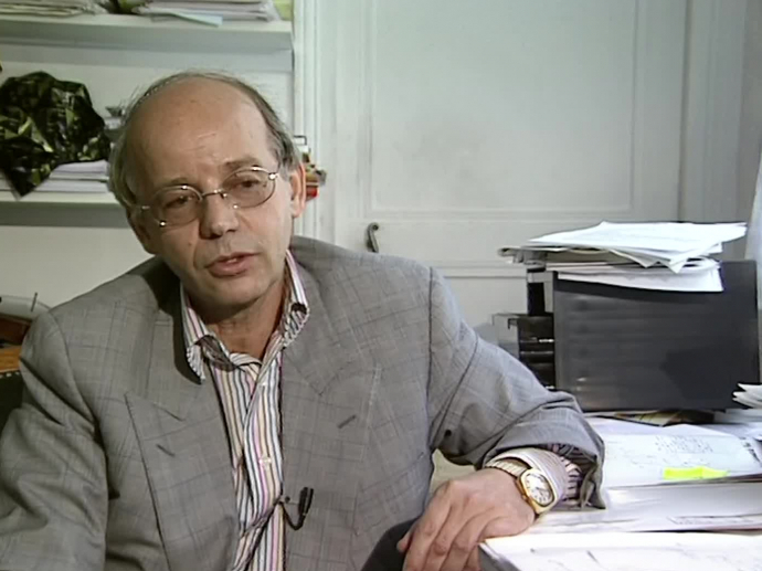 Daniel Sibony, psychanalyste, rappelle l'angoisse de perte d'identité ...