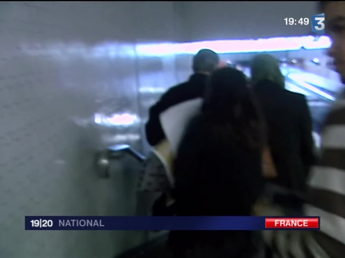 La ligne 13 du métro parisien : 23000 nouveaux passagers dans 3 jours | INA