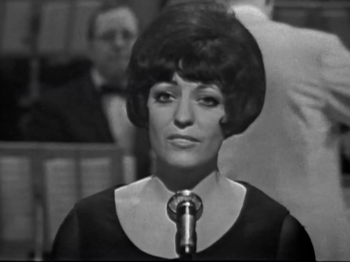 Maryse Nicolaï "Johnny Guitare" | INA