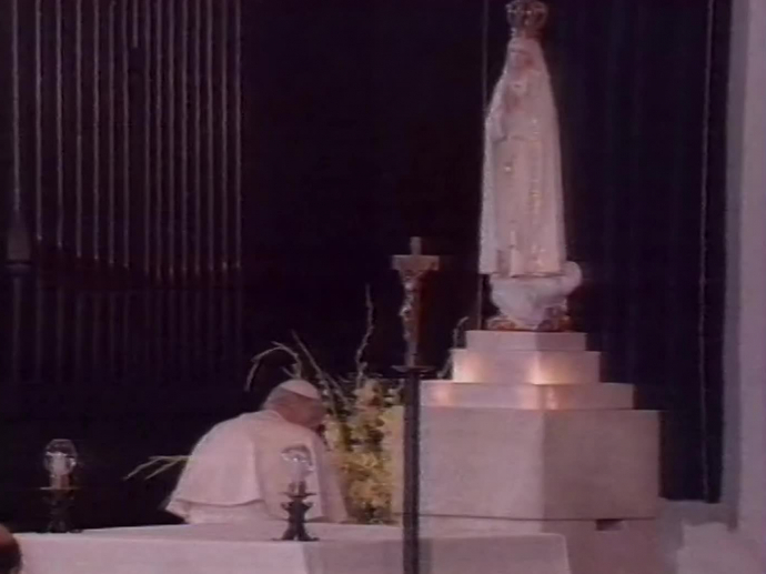 Portugal le pape | INA