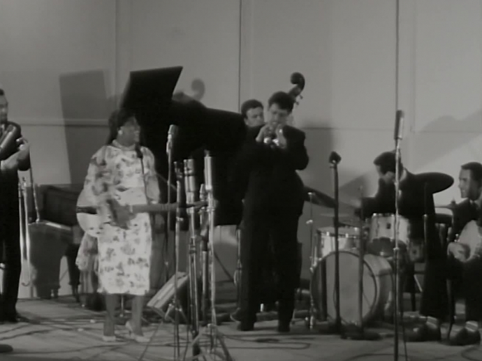 Sister Rosetta Tharpe "Up above my head" | INA