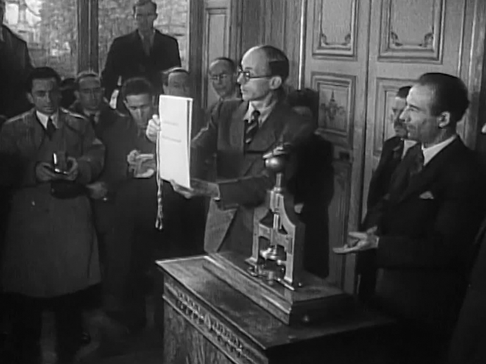 Le grand sceau de France : un peu de cire et de la solennité | INA