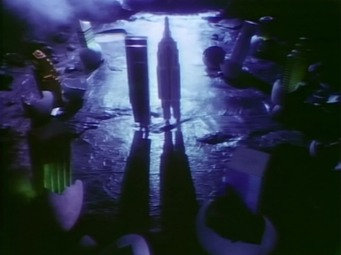 KICKERS : Les building kick | INA