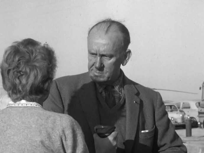 Interview du commandant Kieffer sur le tournage du film "Le jour le ...