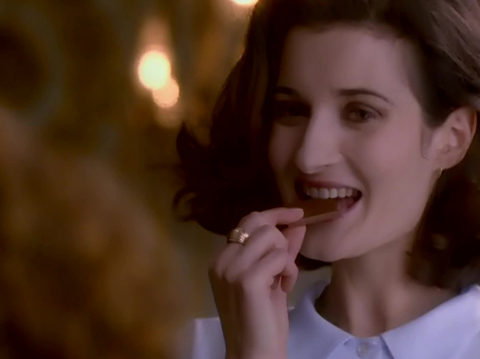 Lindt excellence lait : La pianiste | INA