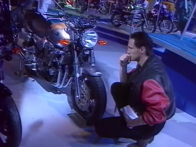 Moto : le mondial du 2 roues | INA