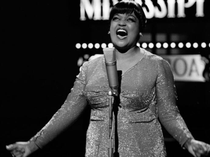 1967 : Virginia Vee chante « Summertime » | INA