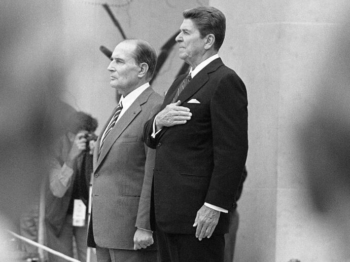 Les commémorations du 6 juin 1944, d'une simple cérémonie militaire à ...